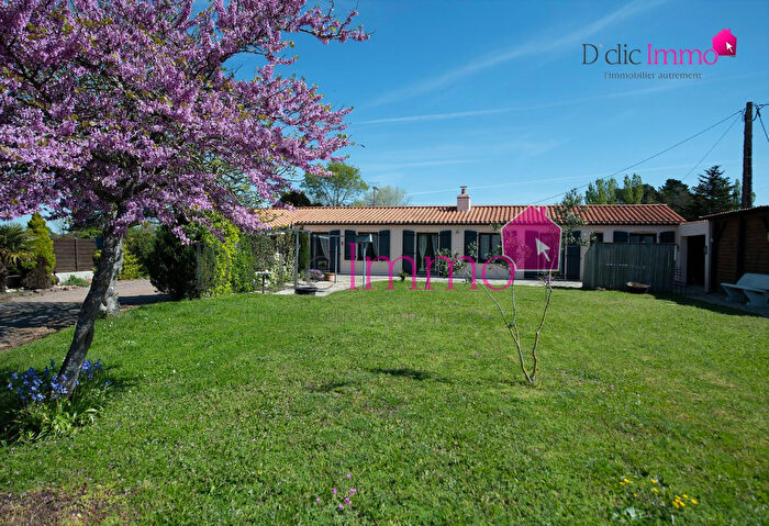 Maison à vendre - Soullans - 5 pièces - 3 chambres