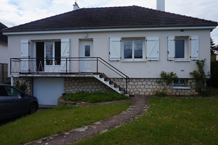 Maison 4 pièces à louer à Amilly