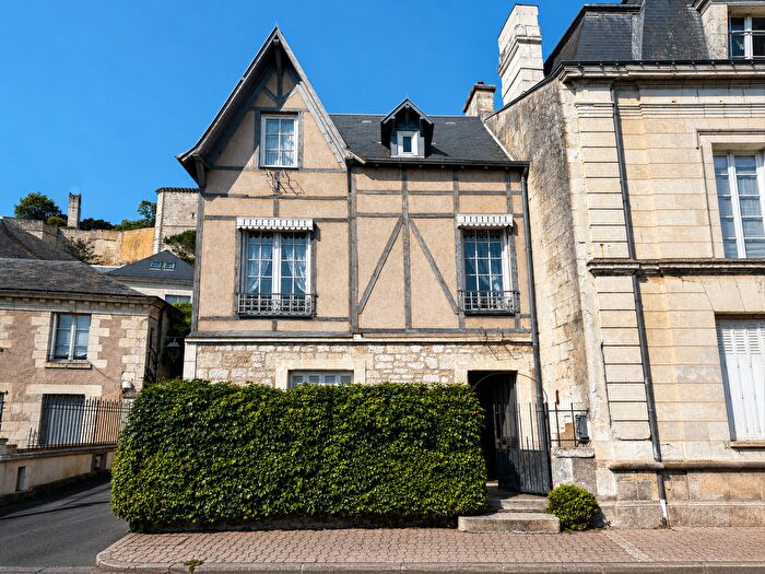 Chinon - Maison 2 pièces à vendre