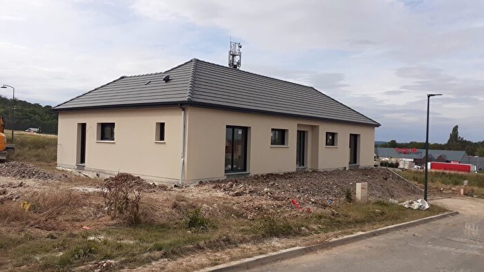 Maison à vendre - Beaumont-sur-Oise - 4 pièces - 3 chambres