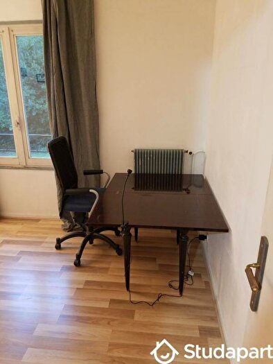 Appartement à louer - Centre Nord, Évry-Courcouronnes - 1 pièce - 4 chambres