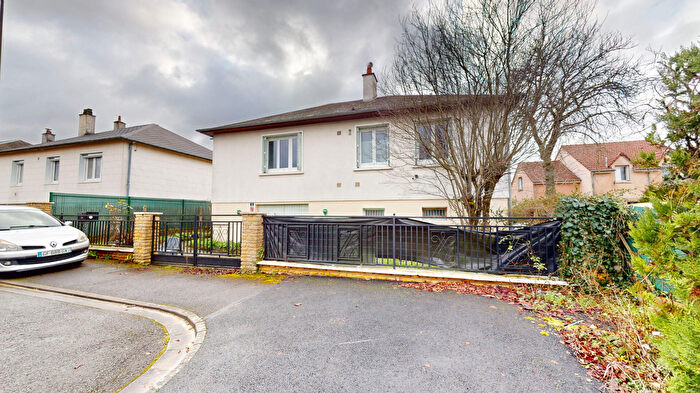 Maison à vendre - Bourges, Centre-ville, Charlet, Lahitolle, Pignoux, Sembat - 3 pièces - 2 chambres