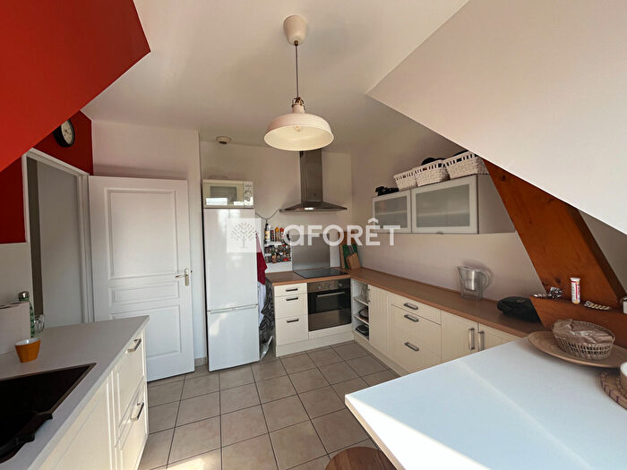Caen, Saint-Jean - Appartement 4 pièces à louer