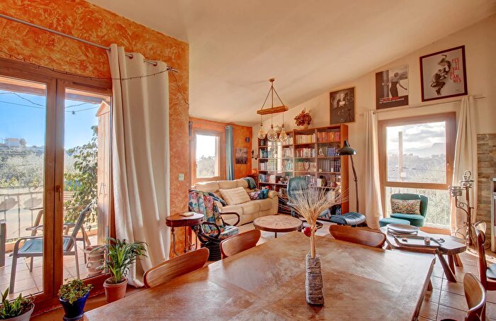 Maison 6 pièces à vendre à Colomars