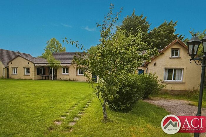 Maison à vendre - Bornel - 10 pièces - 5 chambres