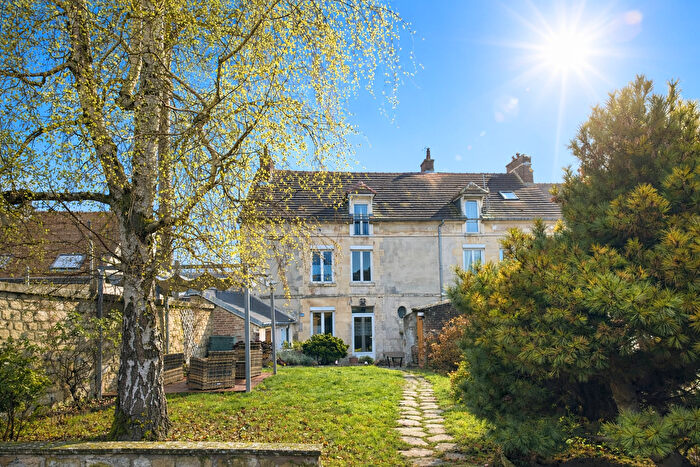 Maison à vendre - Neuilly-en-Thelle - 6 pièces - 4 chambres