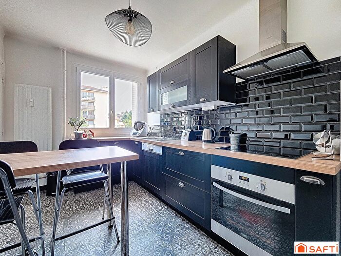 Appartement à vendre - Tassin-la-Demi-Lune, Charles de Gaulle - 4 pièces - 2 chambres