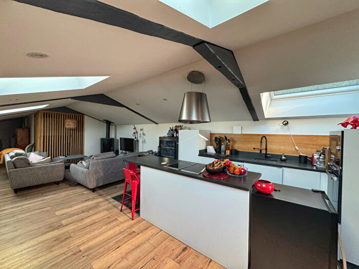 Appartement à vendre - Ossès - 4 pièces - 2 chambres