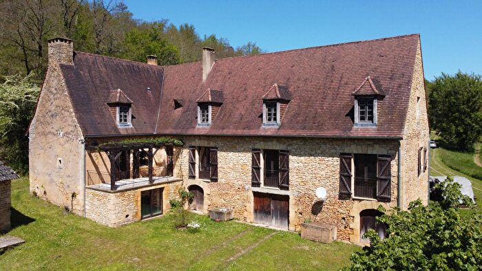 Maison 6 pièces à vendre à Saint-Geniès