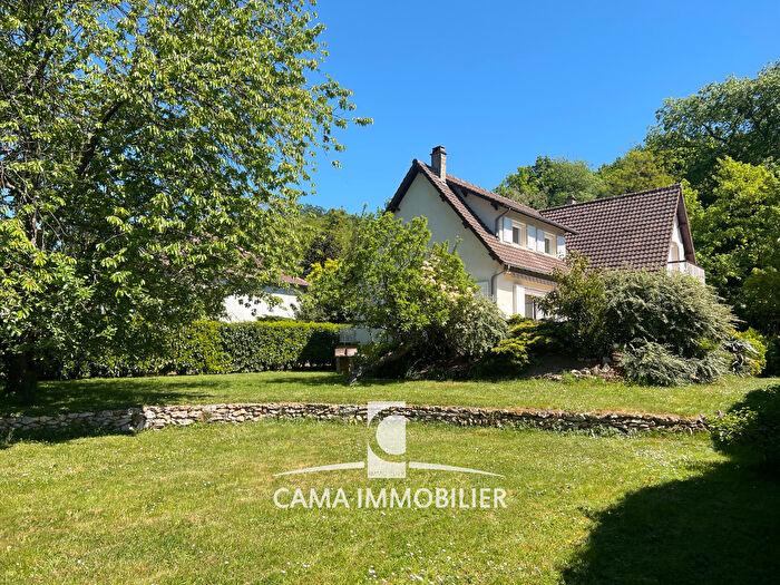 Maison 6 pièces à vendre à Buc