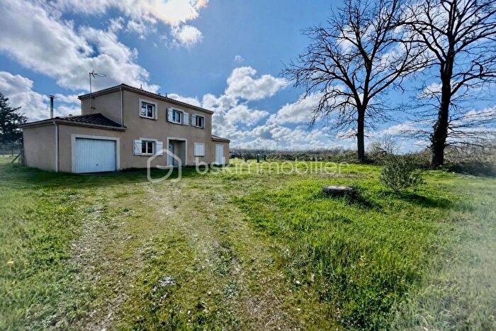 Maison à vendre - Saint-Denis-de-Pile - 4 pièces - 3 chambres