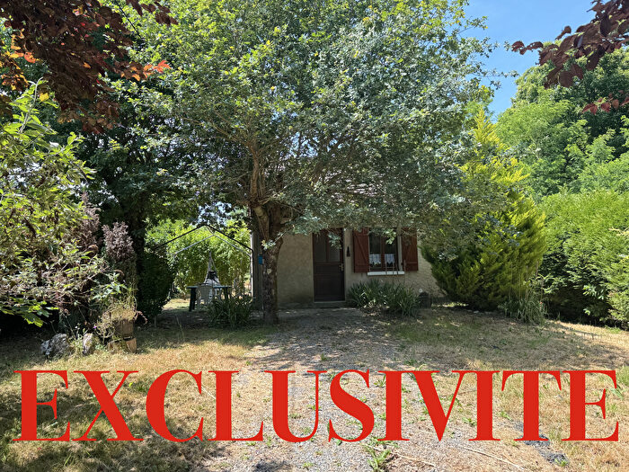 Maison à vendre - Éguzon-Chantôme - 3 pièces - 1 chambre