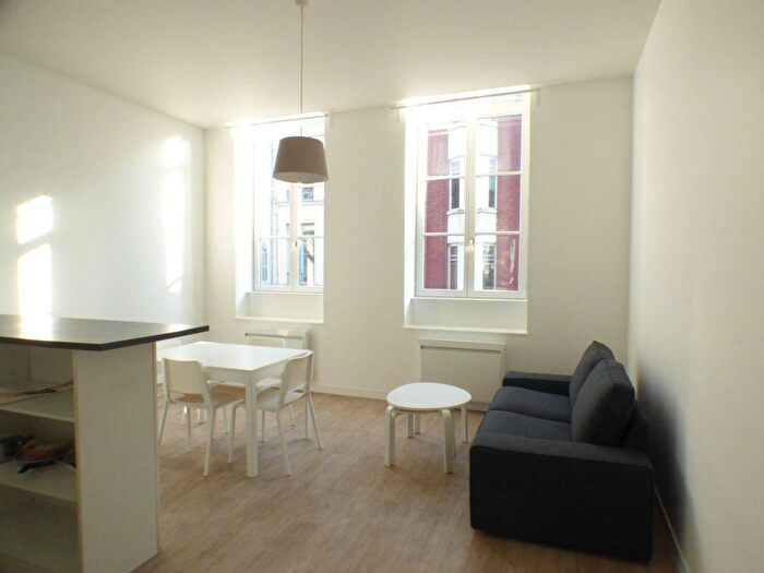 Appartement à louer - Lille - 2 pièces - 1 chambre