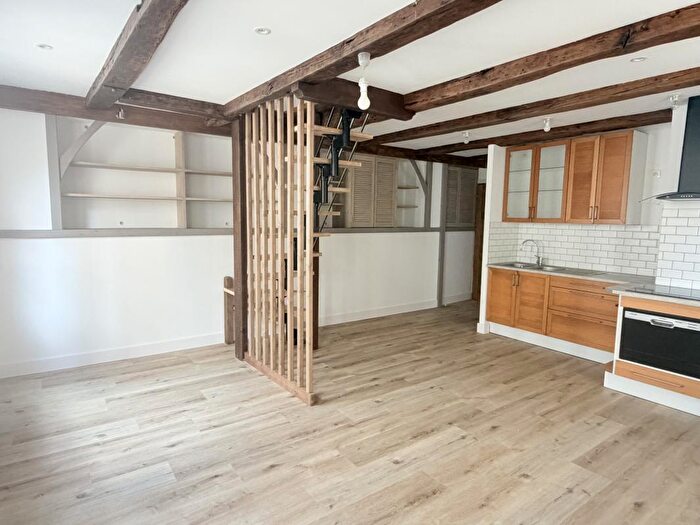 Villefranche-de-Rouergue, La Bastide - Appartement 2 pièces à louer