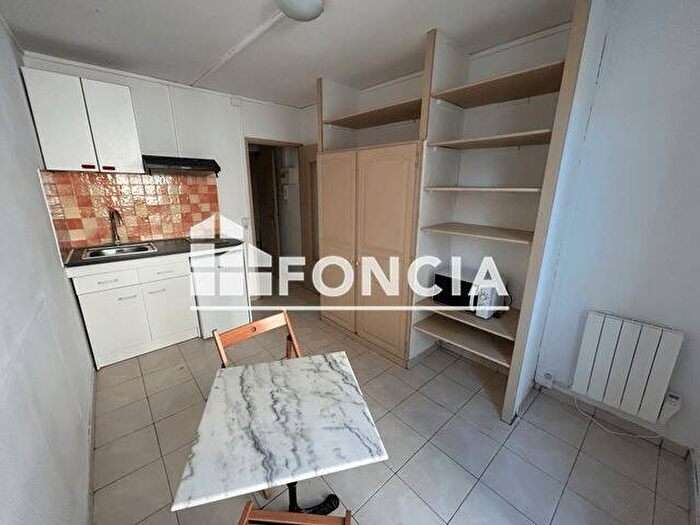 Appartement 1 pièce à Intra Muros, Manosque, à louer