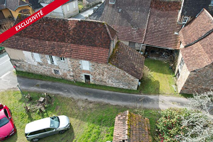 Maison à vendre - Beaulieu-sur-Dordogne - 6 pièces - 3 chambres