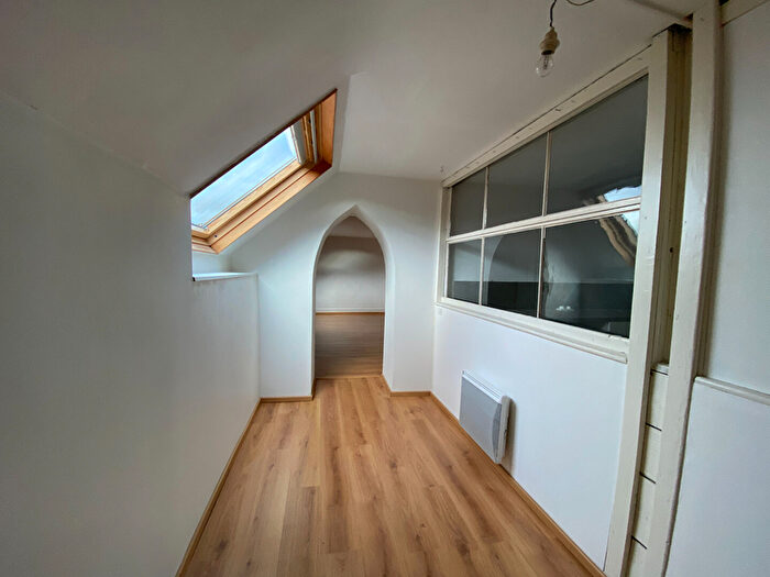 Besançon, Boucle, Chapelle des Buis : Appartement 3 pièces à louer