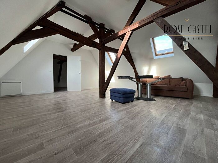 Appartement à louer - Chartres - 4 pièces - 3 chambres