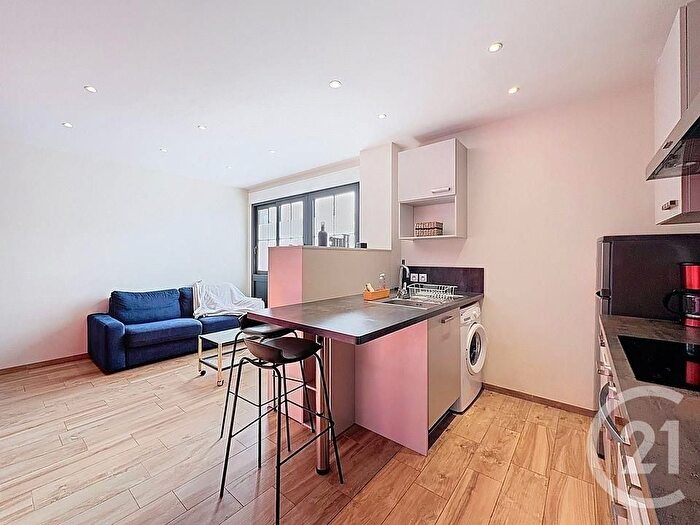 Appartement à louer - Troyes, Trevois, Croncels - 2 pièces - 1 chambre