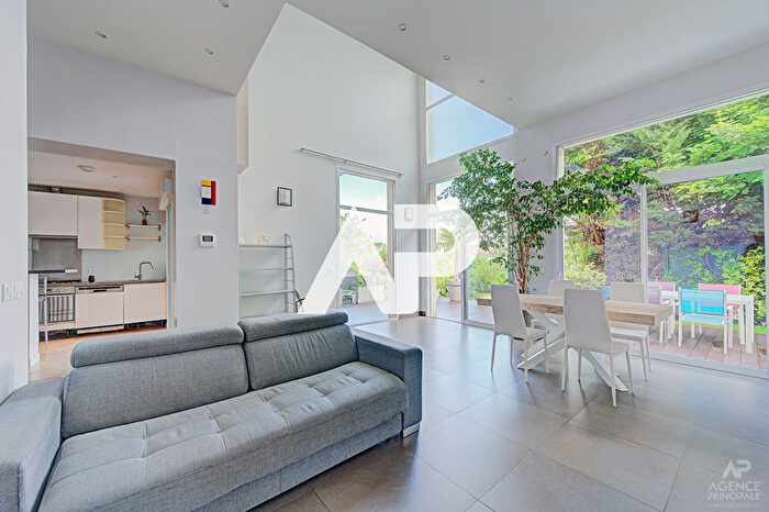 Maison 5 pièces à vendre - Rueil-Malmaison, Coteaux