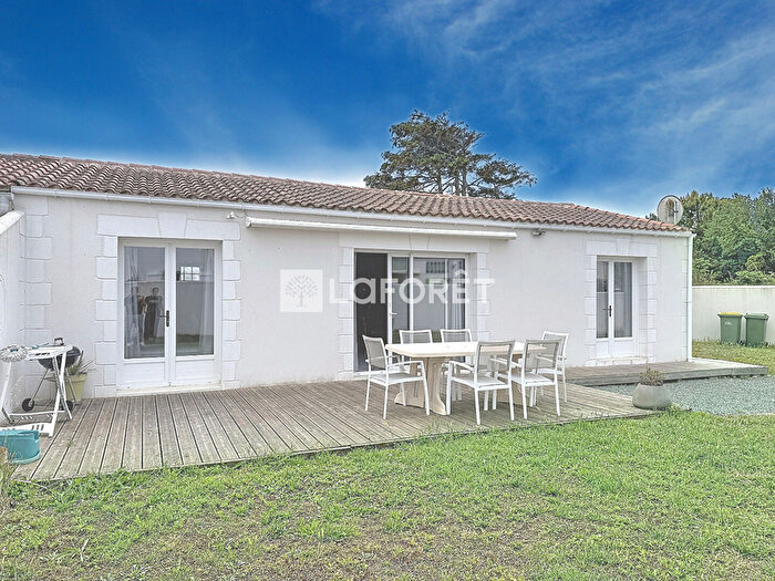 Maison 4 pièces à vendre à Saint-Georges-dOléron, Domino, Chaucre, Epinouses, Grand Cluseau, Coquettes