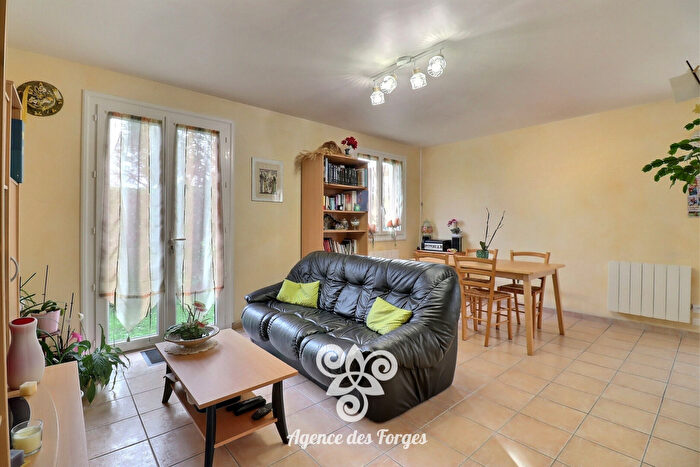 Maison à vendre - Le Puiset-Doré - 3 pièces - 2 chambres