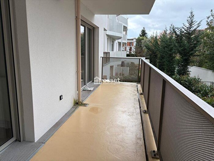 Appartement à louer - Rive Droite, Viroflay - 4 pièces - 3 chambres