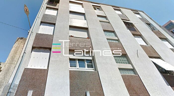 Appartement à vendre - Nîmes, Grézan - 3 pièces - 1 chambre