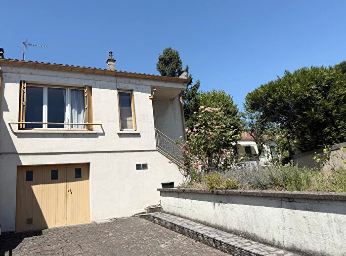 Saint-Martin-du-Tertre : Maison 3 pièces à vendre