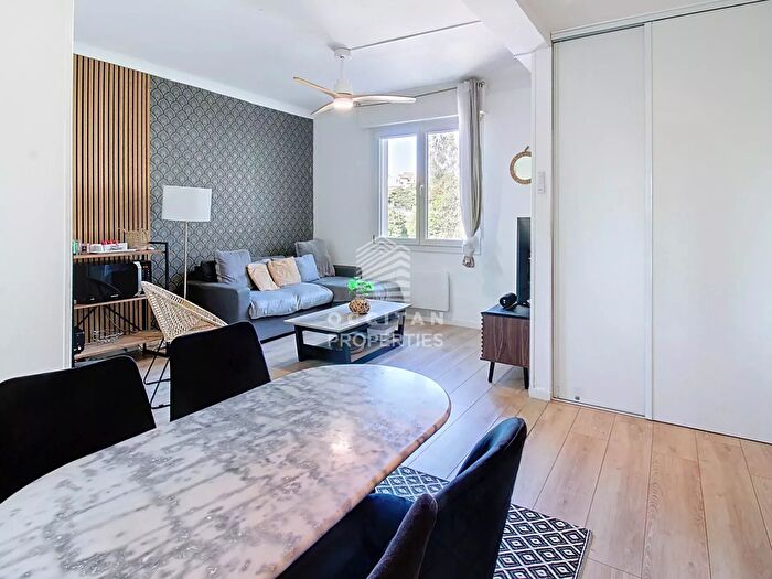 Appartement à vendre - Cannes, Californie Pezou - 3 pièces - 2 chambres