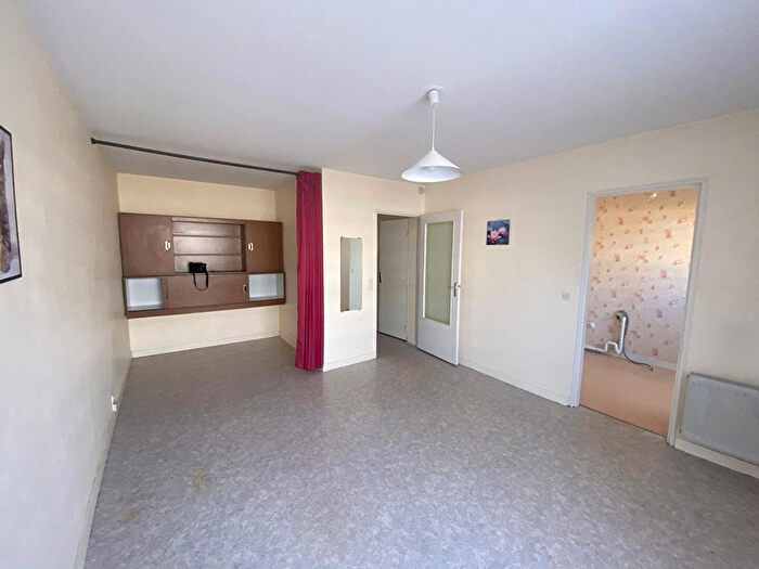 Appartement à louer - Poitiers, Trois Cités - 1 pièce