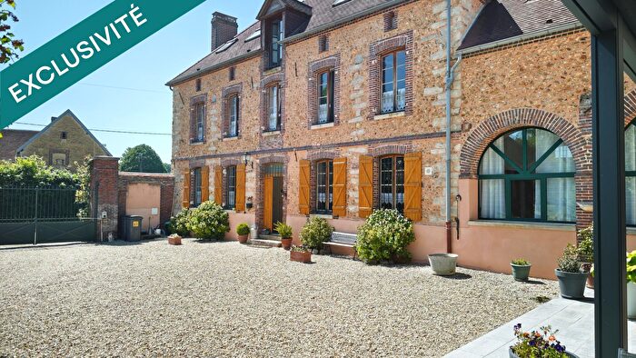 Maison 15 pièces à Arces-Dilo, à vendre