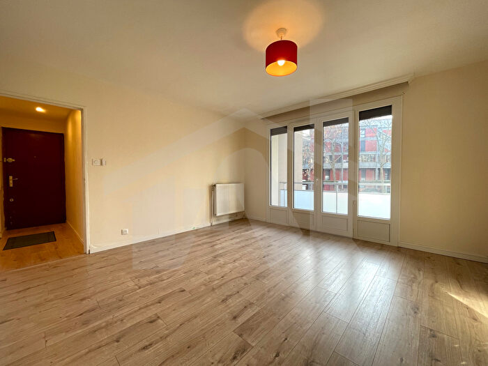 Appartement à vendre - Grenoble, Eaux-Claires, Mistral - 4 pièces - 3 chambres