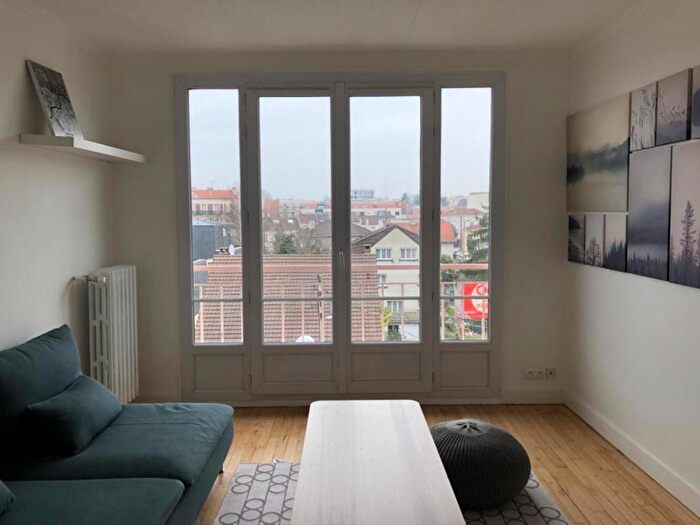 Appartement 5 pièces à Livry-Gargan, Centre-ville, à louer