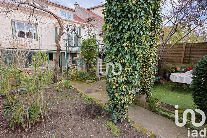 Maison à vendre - Chatou, Ouest - 5 pièces - 4 chambres