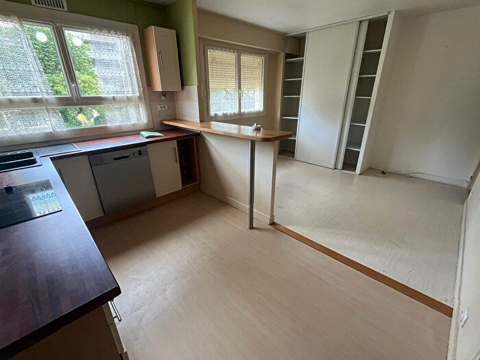 Poitiers, Trois Cités : Appartement 3 pièces à louer