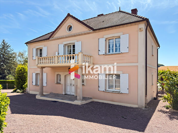Maison 8 pièces à vendre à Saligny