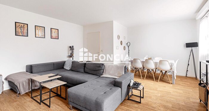 Appartement à vendre - Hellemmes-Lille, Hellemmes Guinguette - 3 pièces - 2 chambres