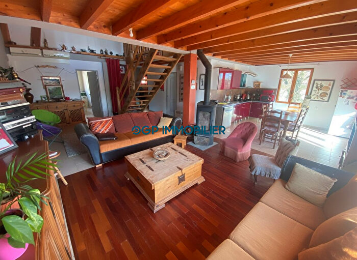 Maison à vendre - Villaudric - 8 pièces - 5 chambres