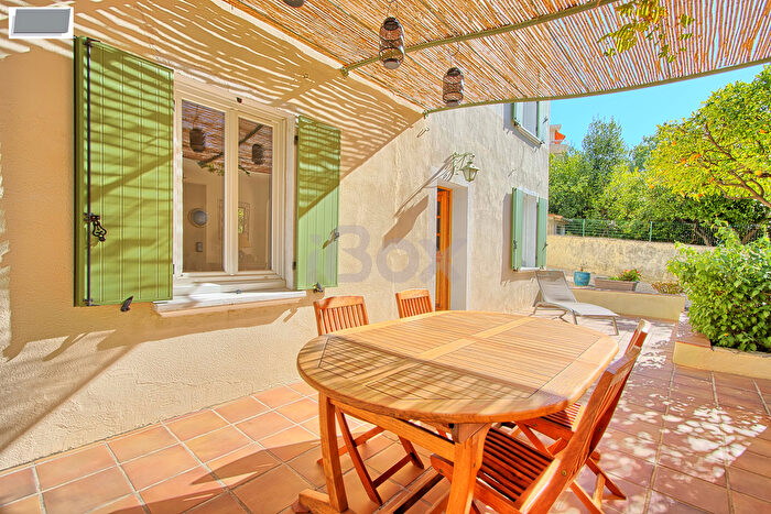 Toulon, Sainte-Anne : Maison 6 pièces à vendre