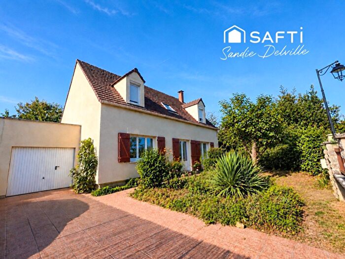 Maison 6 pièces à Ferrières-en-Brie, à vendre