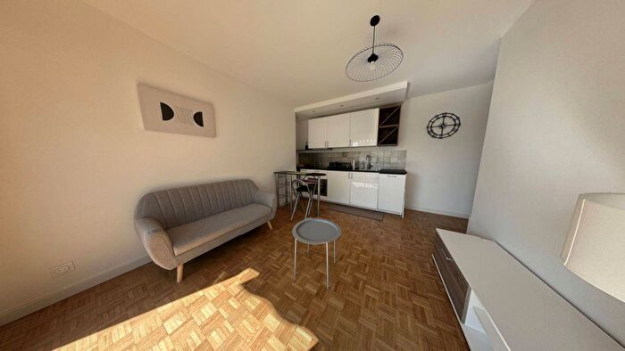 Appartement à louer - Monplaisir Lumière, Lyon ème arrondissement - 1 pièce