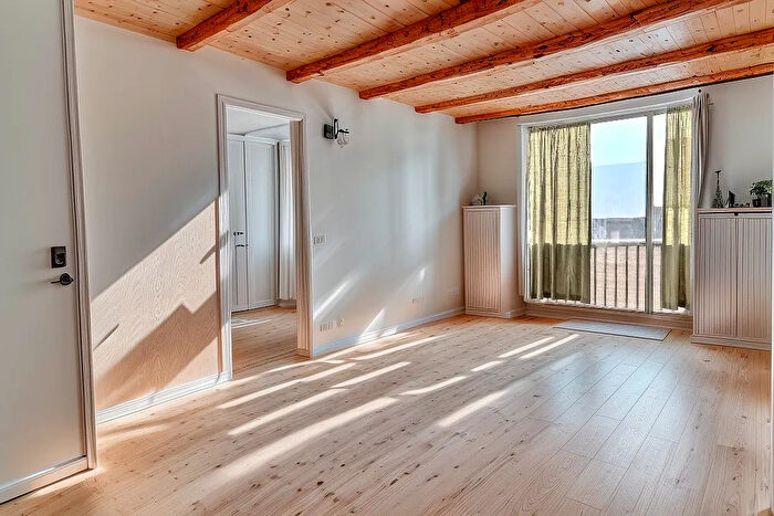 Appartement à vendre - Marseille e , Les Chartreux - 4 pièces - 3 chambres
