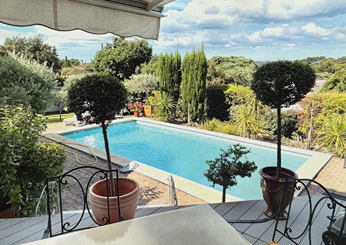 Maison 4 pièces à vendre - Villeneuve-lès-Avignon, Le Grès, Perrières