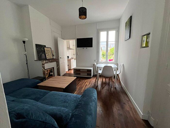 Appartement à louer - Tours - 2 pièces - 1 chambre