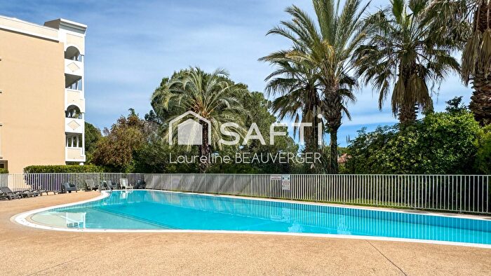 Hyères, Pyanet : Appartement 3 pièces à vendre
