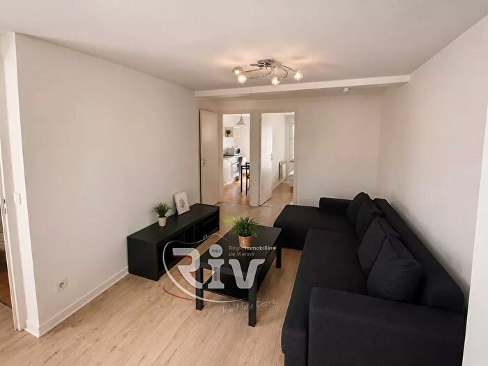 Appartement 2 pièces à vendre à Vienne, Centre-ville