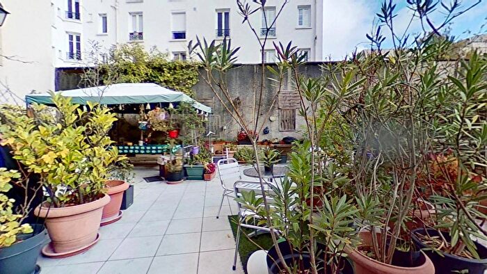 Appartement à louer - Flandre-Aubervilliers, Paris ème arrondissement - 4 pièces - 3 chambres