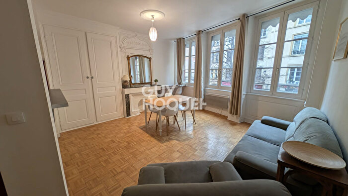 Lyon 5ème, Quartiers anciens : Appartement 2 pièces à louer