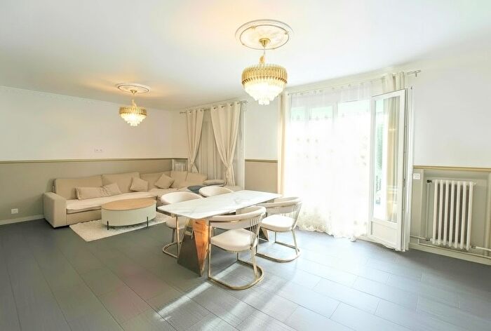 Maison à vendre - Nogent-sur-Oise, Fonds de Nogent - 6 pièces - 4 chambres